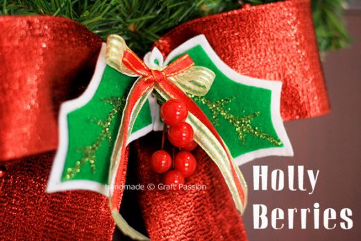 DIY Holly Berries - Easy Christmas Craft | Craft Passion