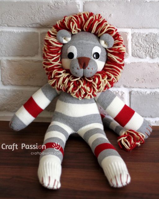 Sock Owl Stuffed Animal • Free Sewing Pattern & Tutorial | Craft Passion