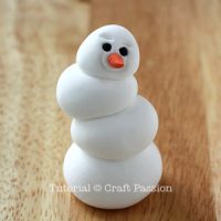 DIY Snowman With Air Dry Polymer Clay - Easy Christmas Crafts