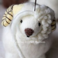 Needle Felted Sheep, Ramie - How-To Needle Felted Animals