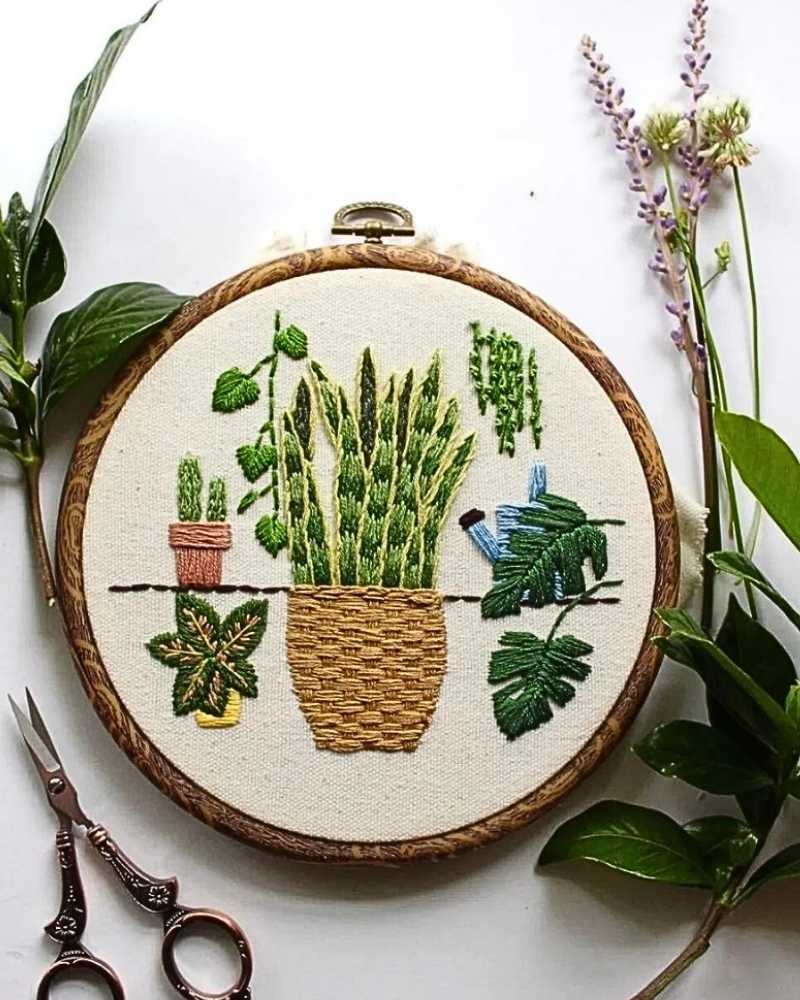 55 Beautiful and Free Embroidery Patterns • Craft Passion