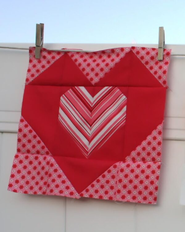 42 Lovely Heart Quilt Pattern Ideas • Craft Passion
