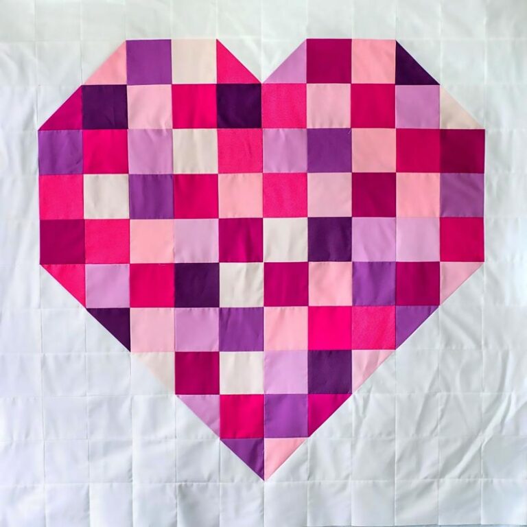 42 Lovely Heart Quilt Pattern Ideas • Craft Passion