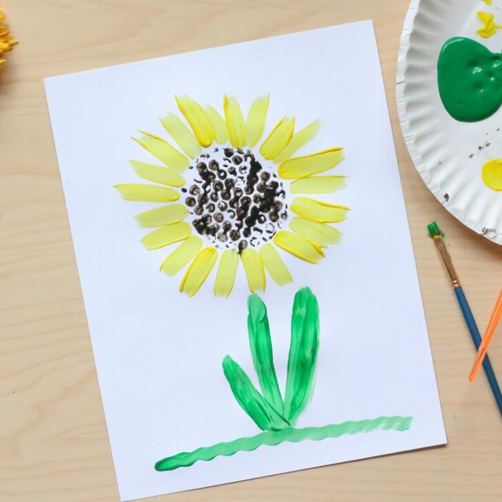 41 Free and Beautiful Flower Crafts • Craft Passion