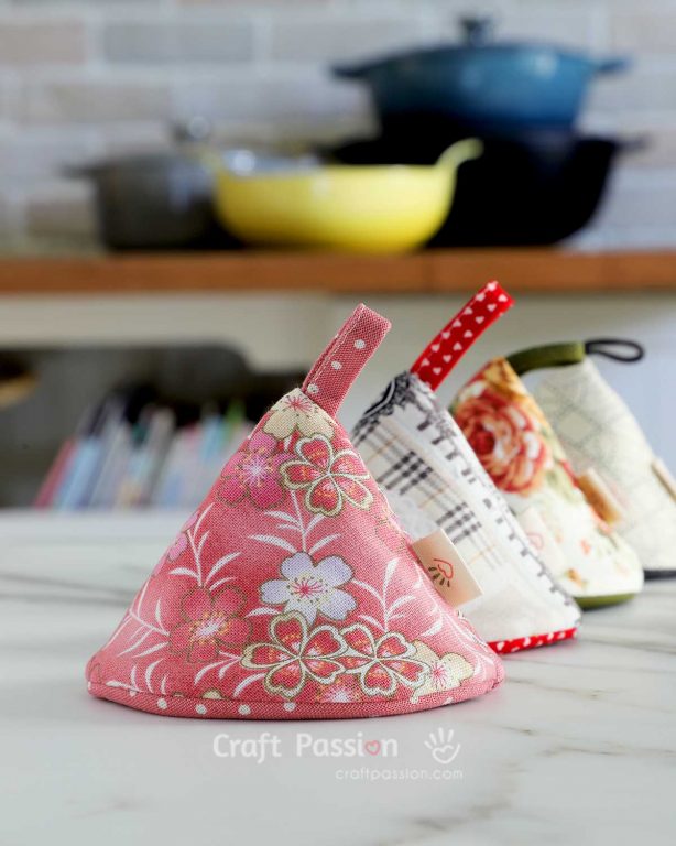 Free Cone Potholder Pattern - How To Sew • Craft Passion