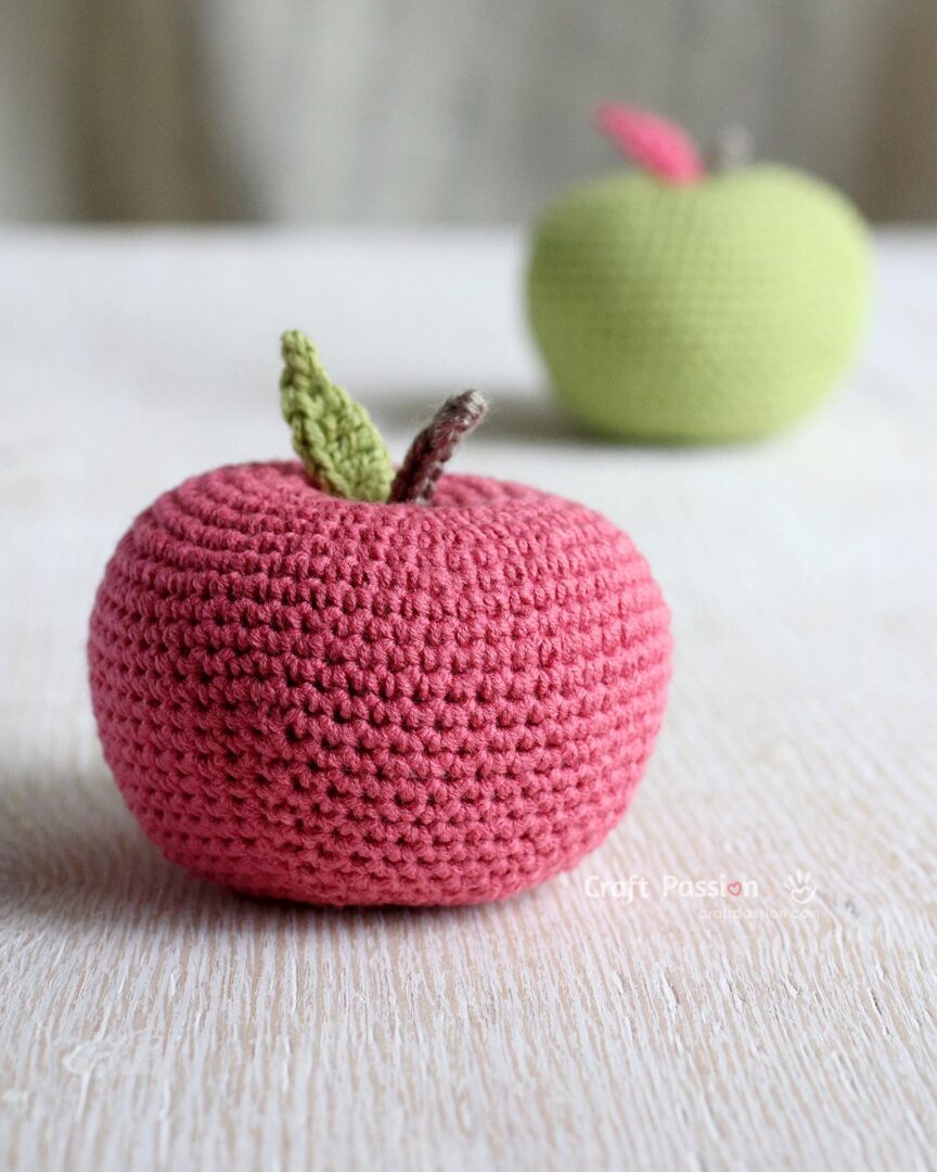 Crochet Apple Pattern - Free Amigurumi Pattern •Craft Passion