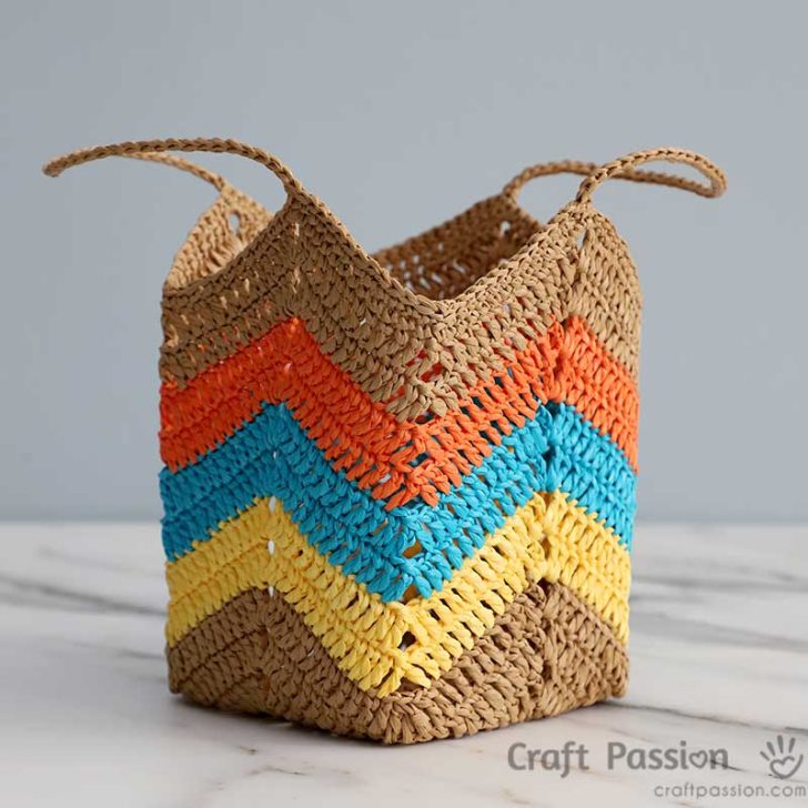 Crochet Bucket Bag - Free Crochet Bag Pattern In 2 Options