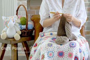 Learn How To Crochet for Beginners • With Free Easy Patterns