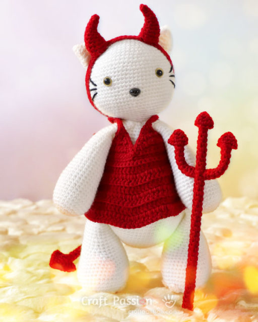 Devil Trident Pattern • Free Halloween Crochet Pattern
