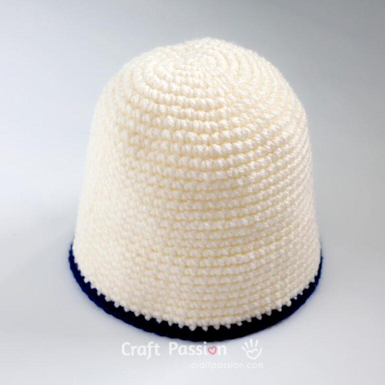 Sailor Costume For Amigurumi - Free Crochet Pattern