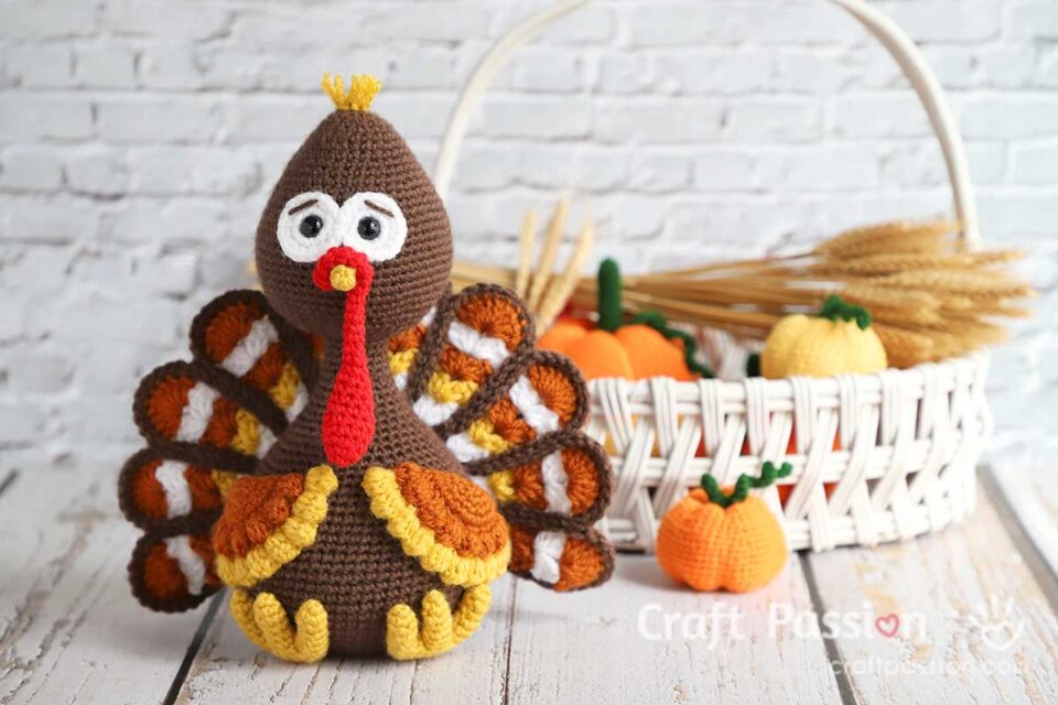 Crochet Turkey Amigurumi Pattern - Free Crochet Pattern • Craft Passion