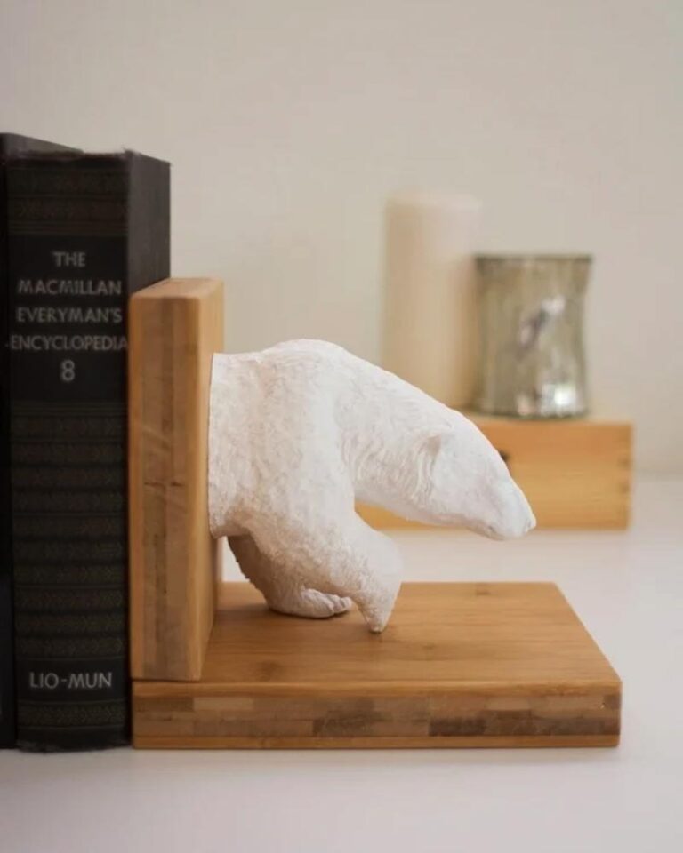21 Artsy DIY Bookends For Home Decor • Craft Passion