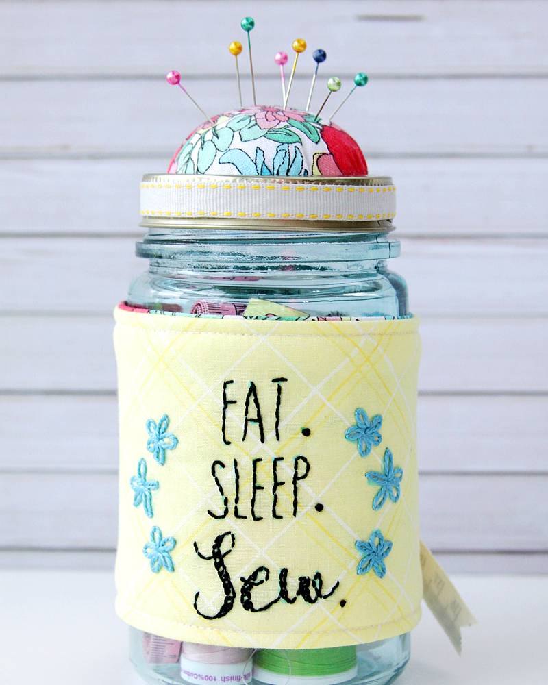 42 Cute and Simple Pin Cushion Ideas • Craft Passion