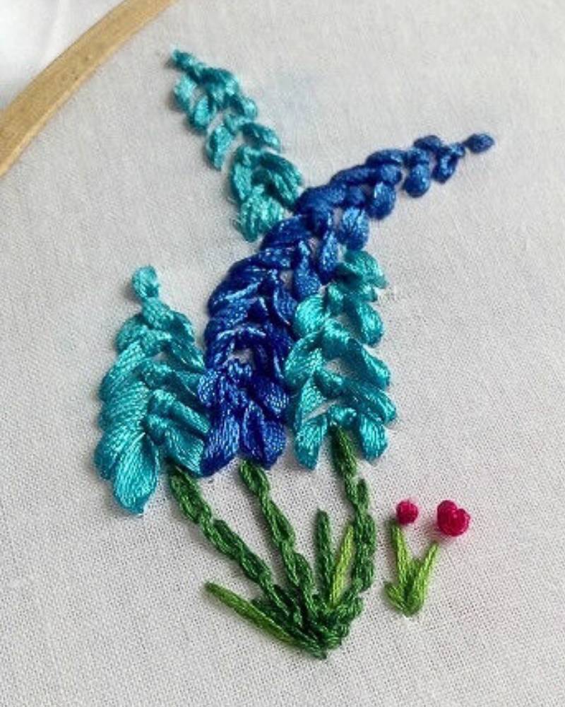 42 Easy Embroidery Flowers with Free Patterns • Craft Passion