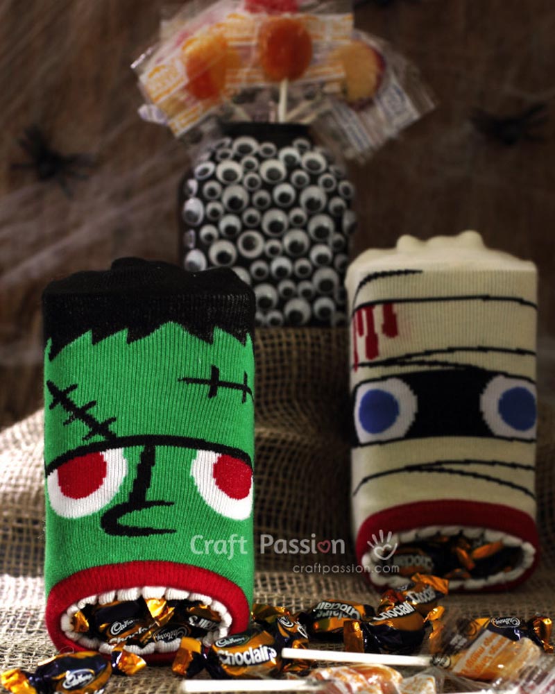 71 Spooktacular Halloween Crafts For Kids • Craft Passion