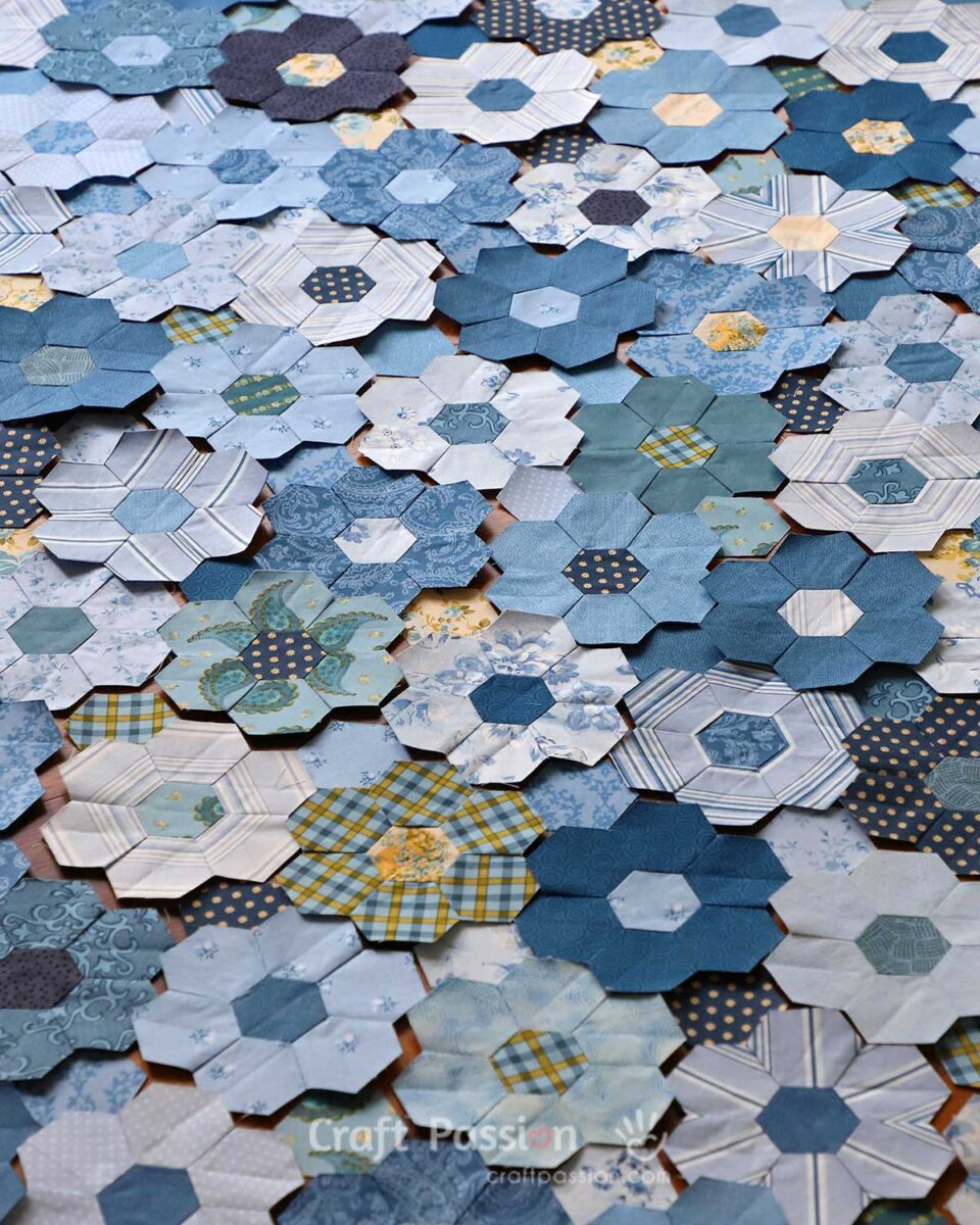 Quick Machine Sew Hexagon Flower Quilt Block • Craft Passion