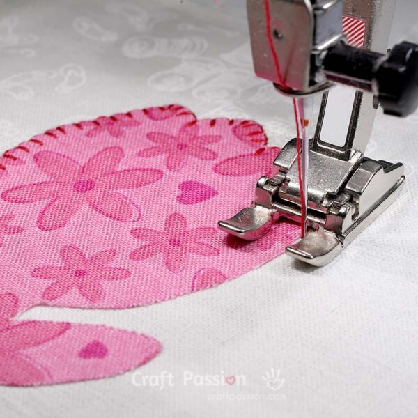 How To Appliqué - The Basic For Beginners • Craft Passion