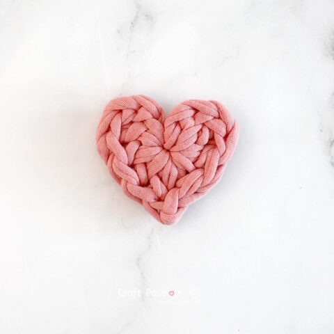 Easy Crochet Heart in 2 Minutes - Free Pattern • Craft Passion