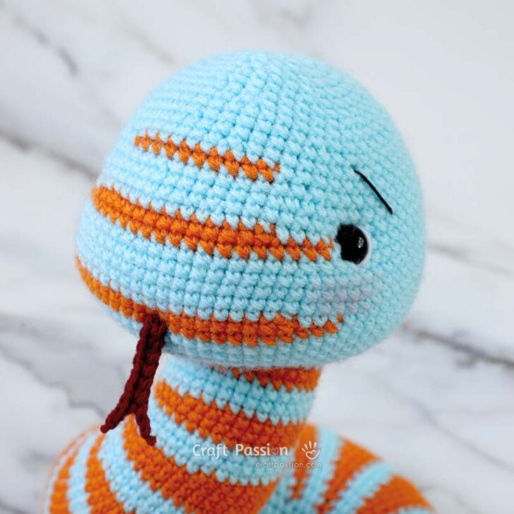 Free Crochet Snake Pattern – Curvy Striped Amigurumi Snake
