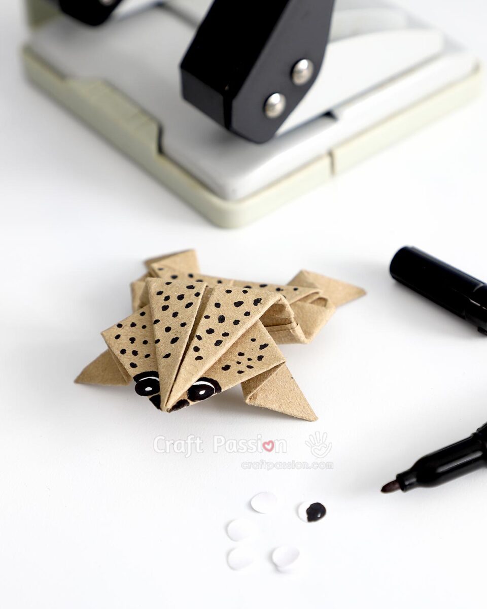 How To Make Origami Frog That Jumps • Craft Passion