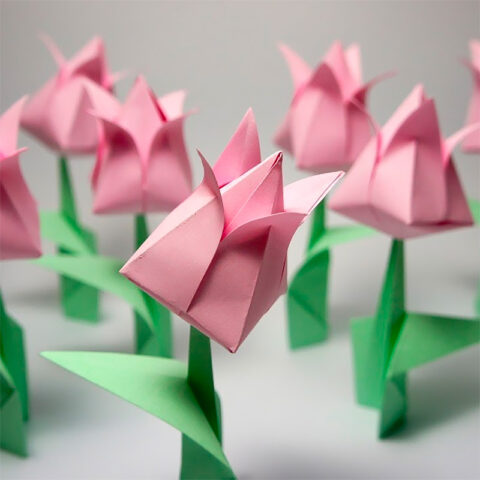 Origami Flower- 29 Origami Projects To DIY • Craft Passion