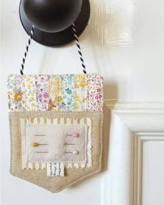 42 Cute and Simple Pin Cushion Ideas • Craft Passion