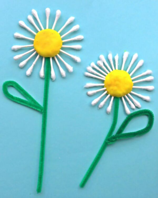 41 Free and Beautiful Flower Crafts • Craft Passion