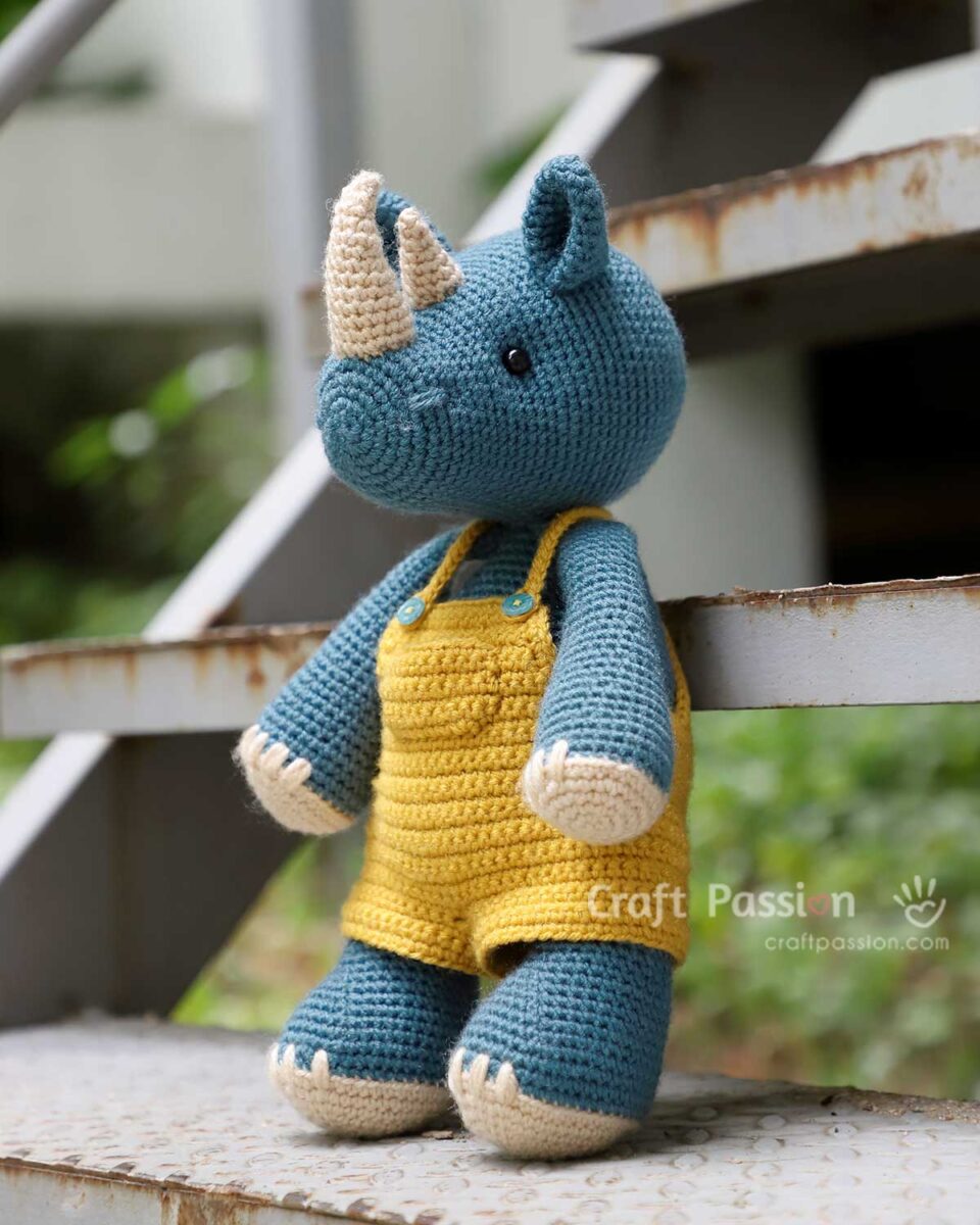 Crochet Rhino - Free Amigurumi Pattern • Craft Passion