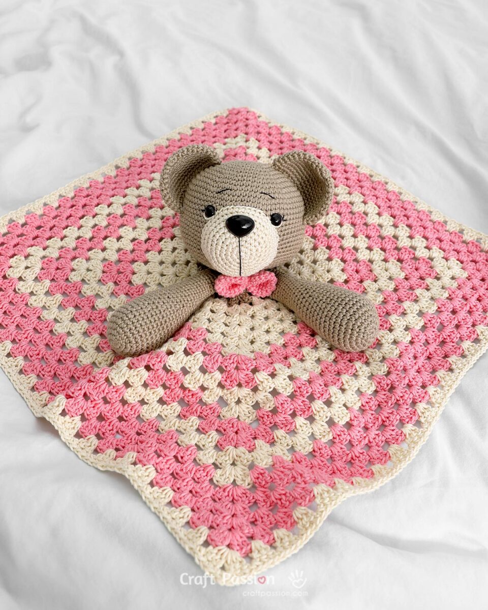 Crochet Lovey, Snug-Nap-Dream - Free Pattern • Craft Passion