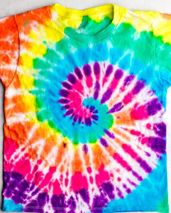 25 Unique Tie Dye Patterns & How To Tie Dye • Craft Passion
