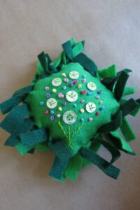 42 Cute and Simple Pin Cushion Ideas • Craft Passion