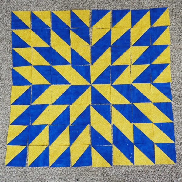 25 Easy and Free Half Square Triangle Quilt Patterns • Craft Passion