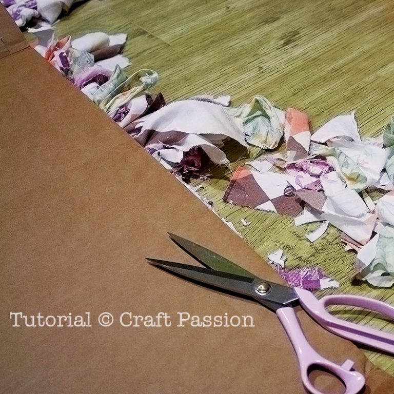 How To Make A Rag Rug - Woven Rug • Easy Recycle Craft