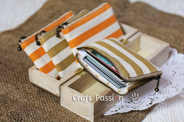 Zipper Pouch (Credit Card Size) - Free Sewing Pattern • Craft Passion